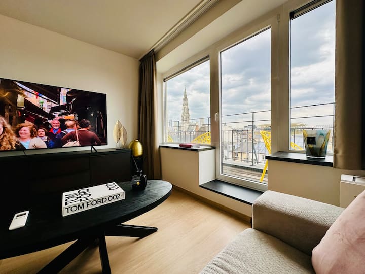 Unique 2 Bd Apartment - Grand Place View - Brussels