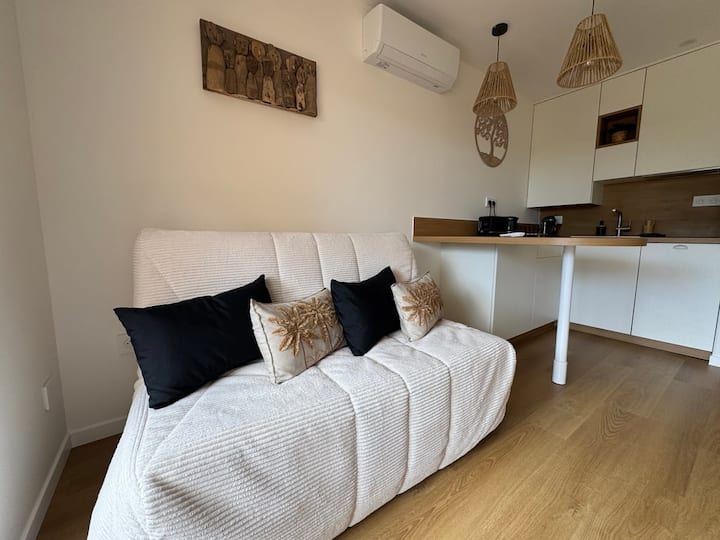 Tiny House De Romy, 4 Personnes, Pieds Dans L'eau - Agde