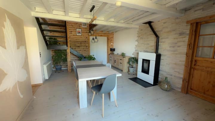 Maison à La Montagne Spacieuse Et Confortable - Montclar