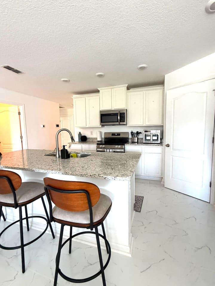 Jax Waterfront Retreat At Winchester Ridge - Jacksonville, FL