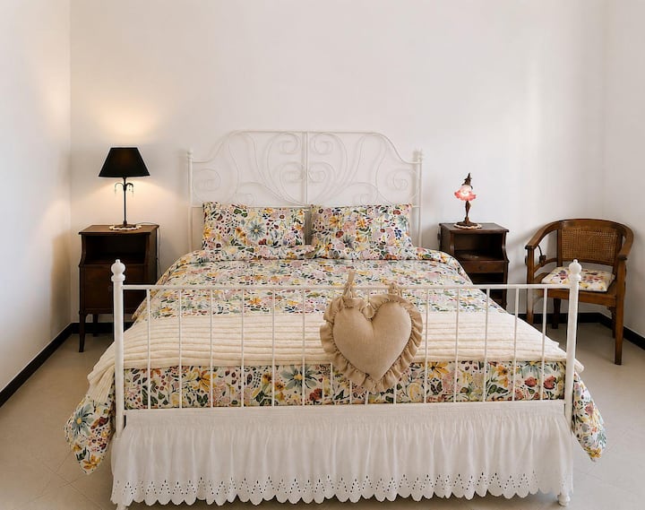 Un Soggiorno Nell'antica Torre - B&b San Domenico - Albenga