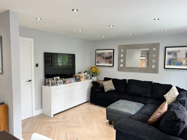 Beautiful Modern 3-4 Bed House In London Suburb - St Albans, UK