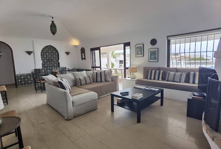 Tp  Maria Luisa Dos Olhos Villa - Piscina E Praia - Albufeira
