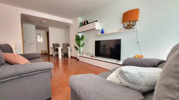 Spacious Modern Townhouse In Puerto Sagunto - Sagunto