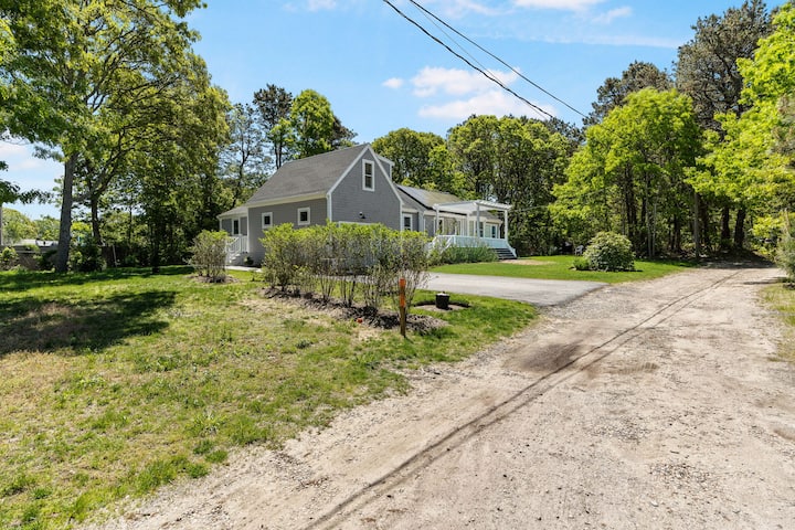 South Yarmouth Retreat Near Beaches & Dining - Dennis, MA