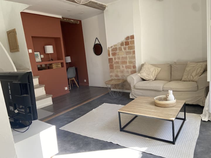 Maison De Village Lumineuse T3 Au Cœur Du Lubéron - Pertuis