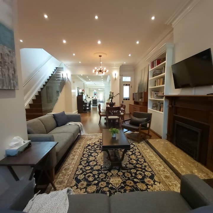 Charming Victorian Home In Little Italy! - Toronto, ON