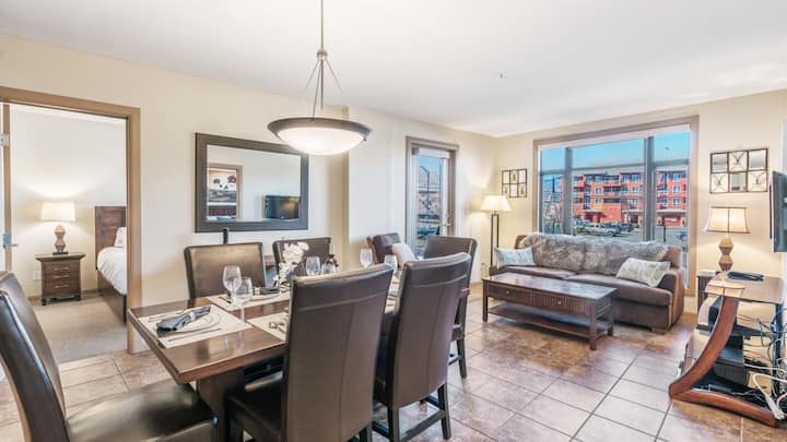 Spacious 3 Bd @ Playa 214. 1 Min To Beach! - Kelowna