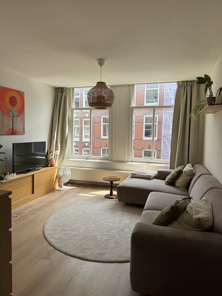 Charmant - Amsterdam