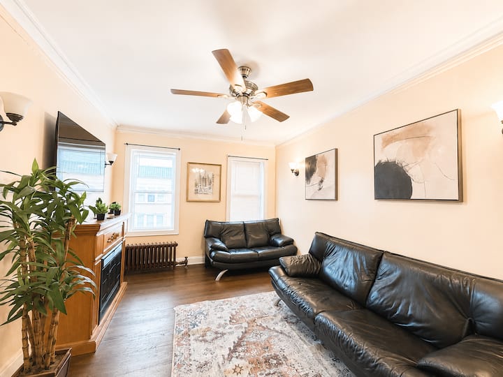 Cozy North Side 1br | Walk To Dining & Transit - Evanston, IL