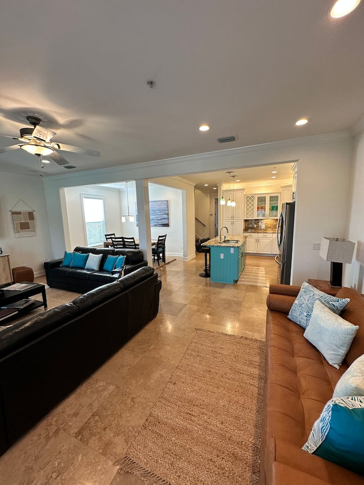 Spacious 4 Br /3 Ba Retreat * Gulf & Sound Views - Navarre, FL