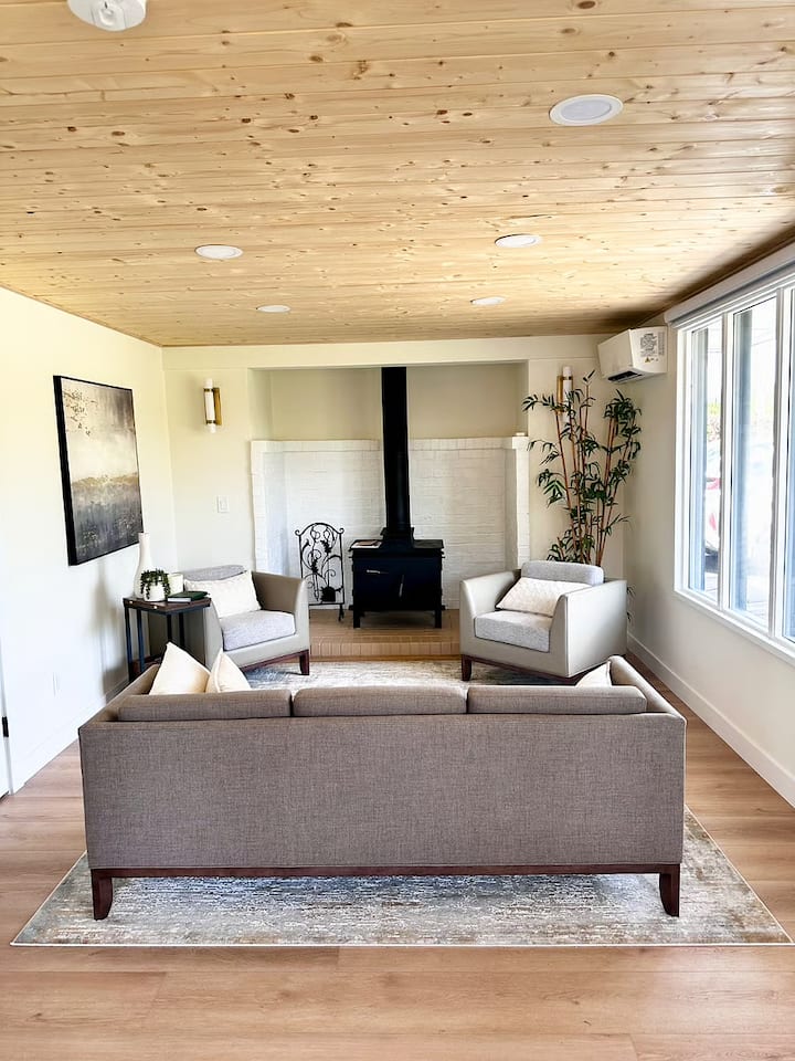 Evergreen Garden Oasis - Enumclaw, WA