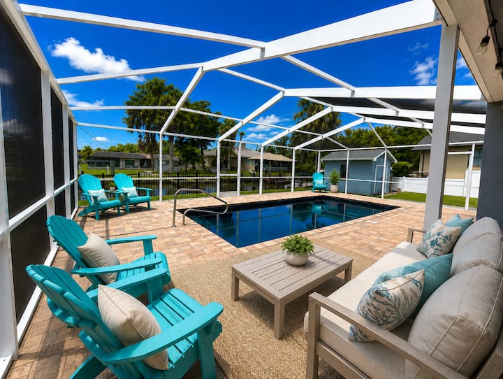 The Manatee Home - Crystal River, FL