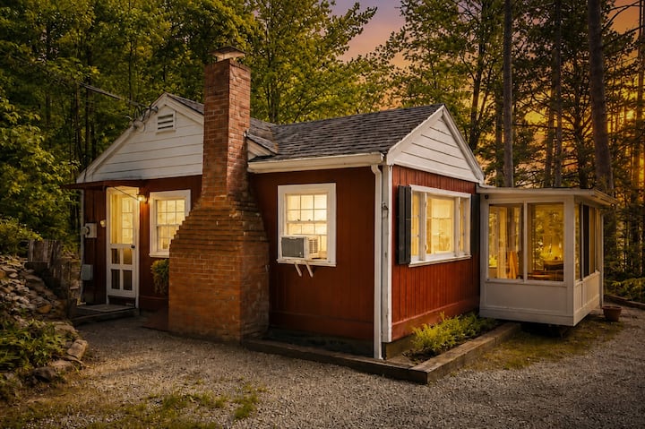 Cozy Lakefront Cottage | Dock | Alton Bay - Alton, NH