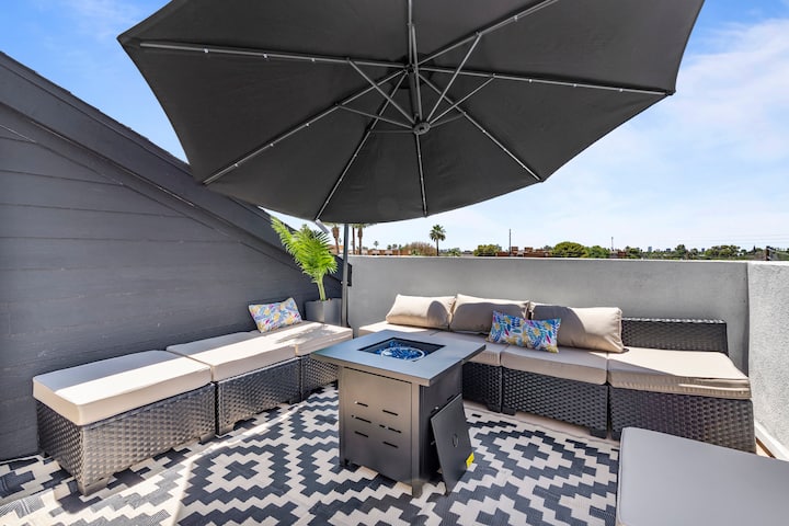 Xl Arcadia Stay | Sleeps 16+ | Pool + Garages - Tempe, AZ