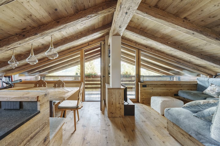 Casa Villa Diana, On The Ski Slopes With A Panoram - Cortina d'Ampezzo