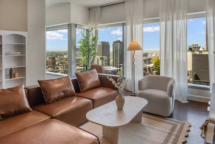 The Ashford® Highrise - Luxe W/ Parking, Gym, Pool - Los Ángeles