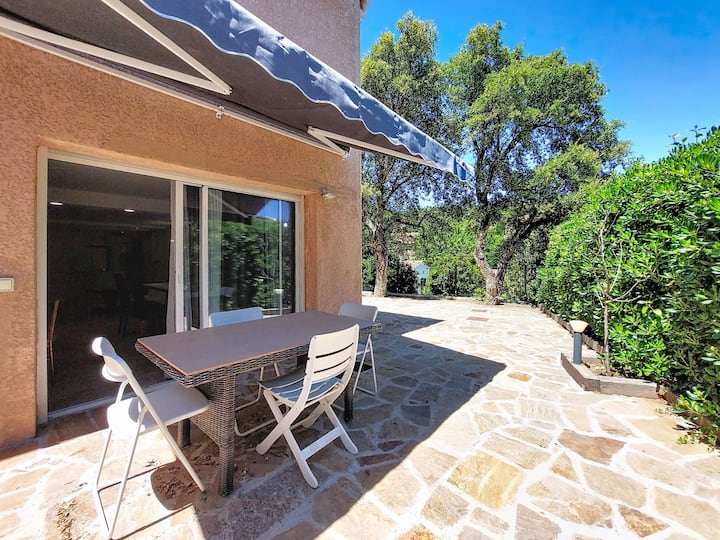 Bas De Villa Anémones By Interhome - Bormes-les-Mimosas