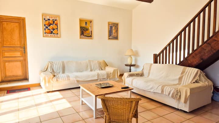 Maison Avec Terrasse - Bbq - Wifi - Proche Nice - Èze