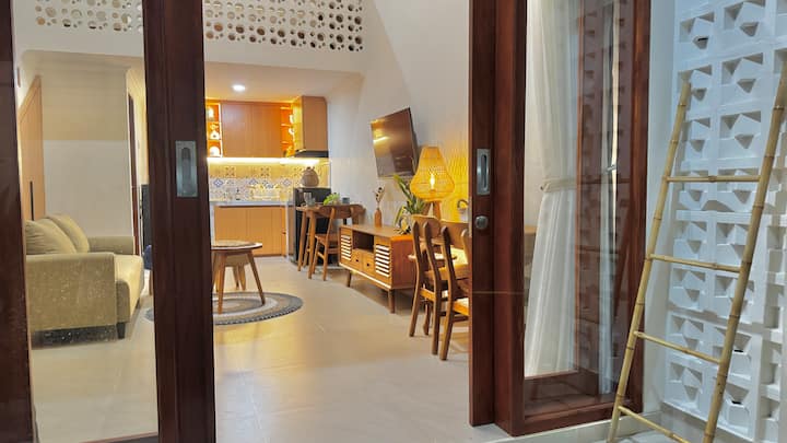 Balinese Meets Modern | Stylish Kedungu Mezzanine - Australia