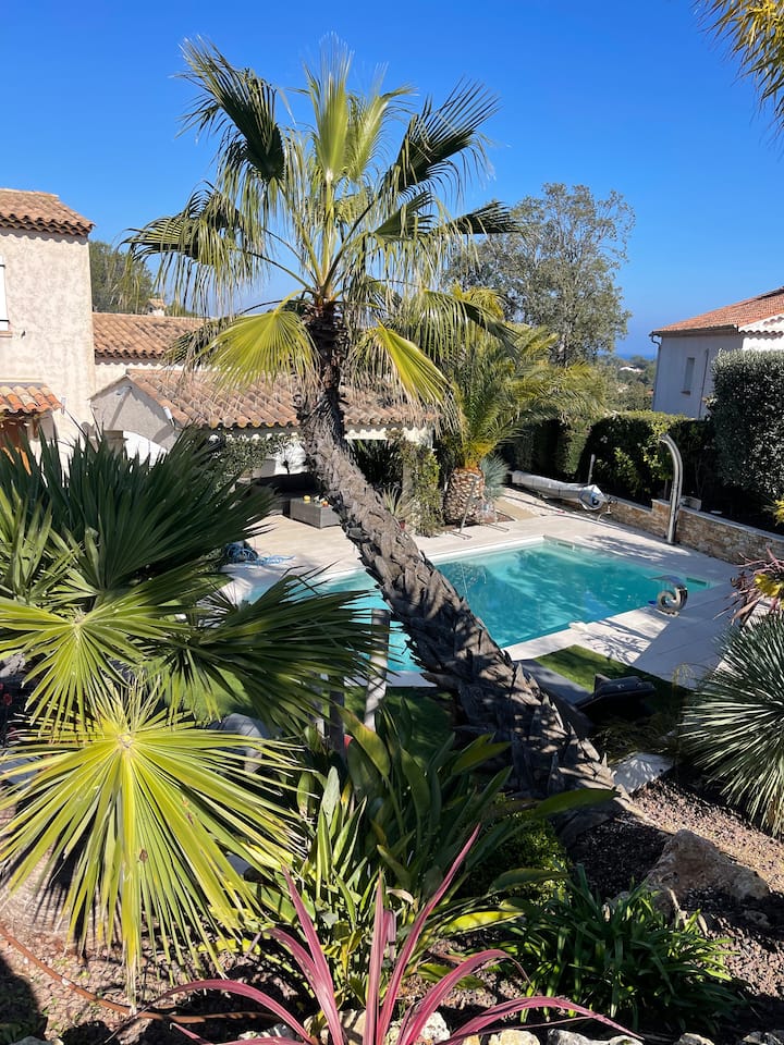 Villa 4 * Piscine Privée Pétanque Au Soleil D’azur - Saint-Aygulf