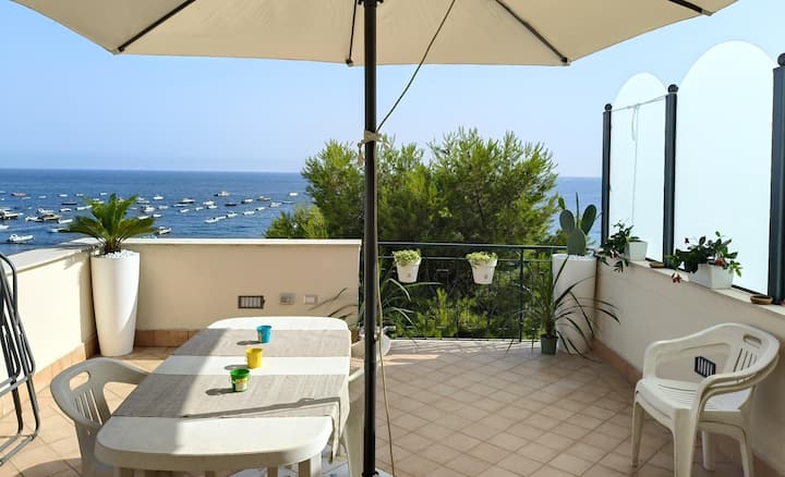 Rooftop Infinity Room 1 - Maiori