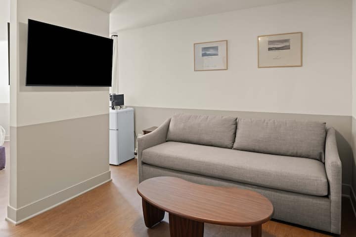 Ocean City Mansion (Bay Room 5) - Ocean City, NJ