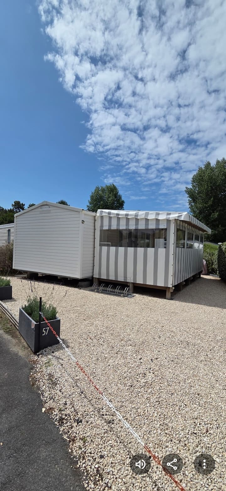 Mobilhome Dans Parc Résidentiel Proche Plage - 샬렁
