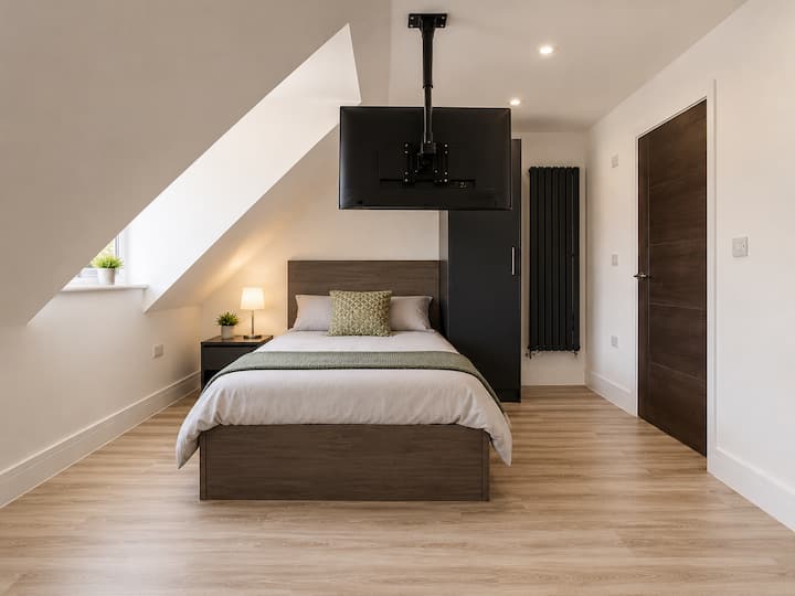 Contemporary Loft Studio Apartment - Reading