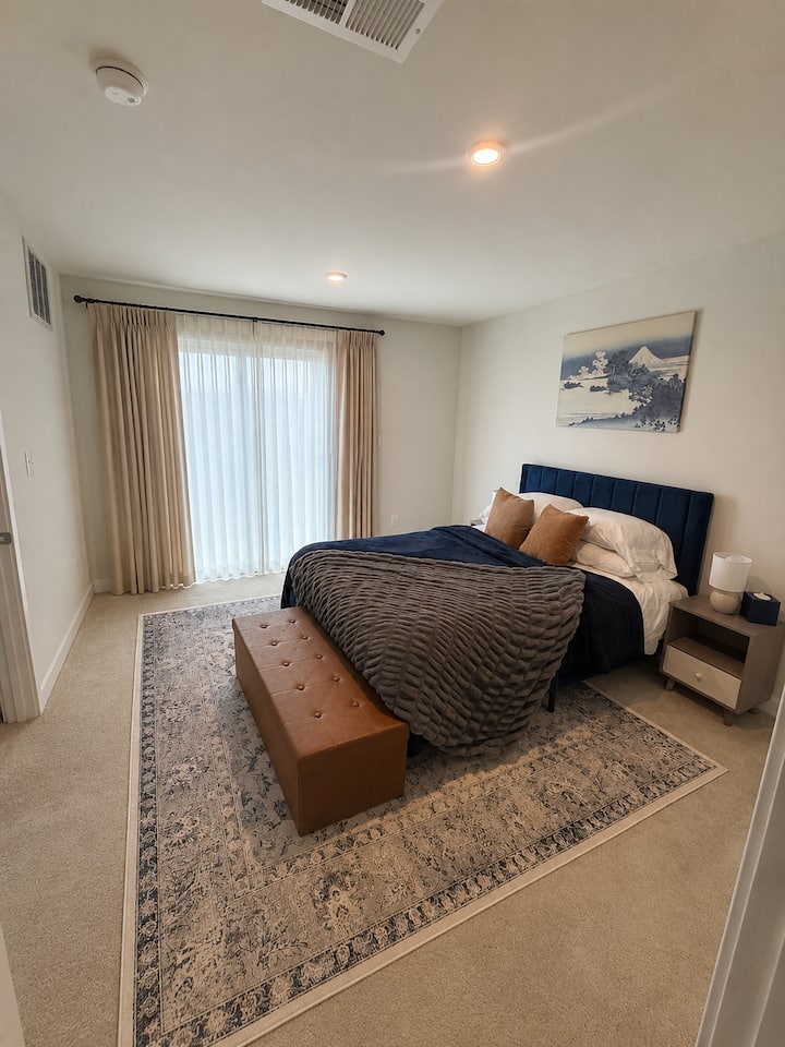 5 Min To Dulles Iad 1bd 1bath 4th Floor Walkup - Herndon, VA
