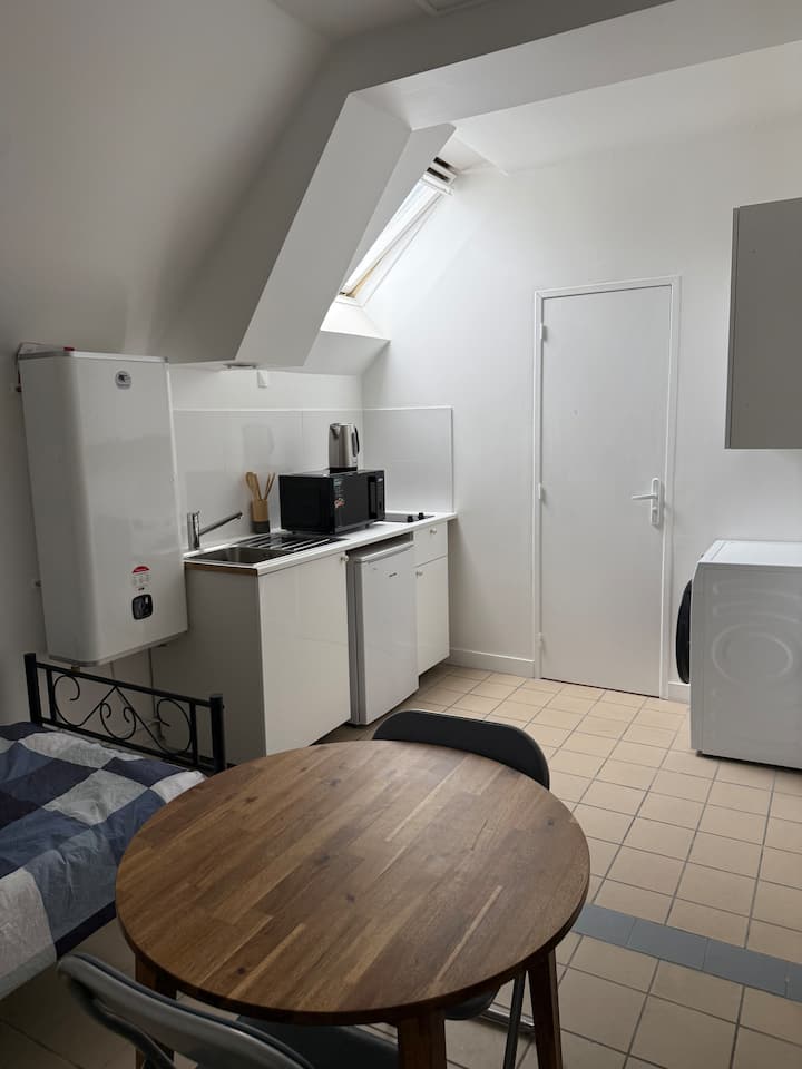 Studio éQuipé à Côté De La Gare - Creil
