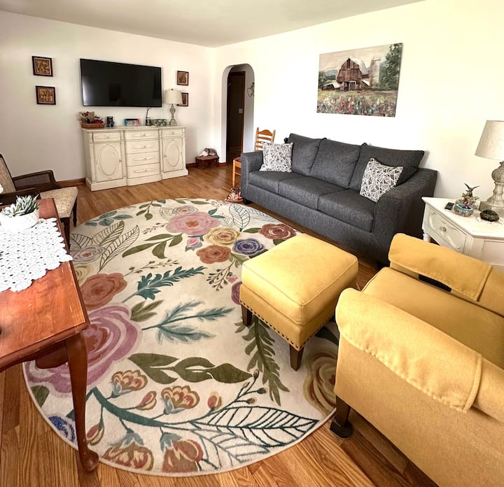 Awesome Akron Home - Akron, OH