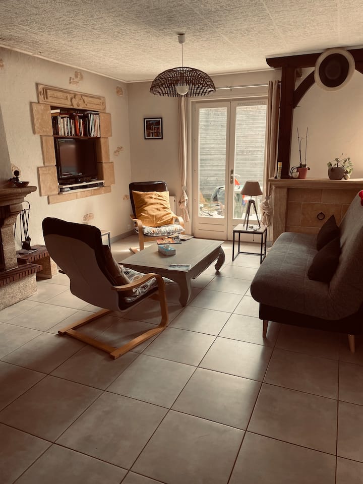 Maison Individuelle. Dans Le Périgord Noir - Montignac