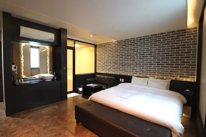 Airport Hotel Standard Room - Busan