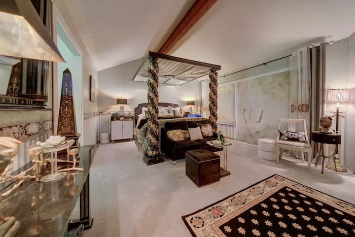 Creekside Paradise: Luxury/comfort In Forest - Grass Valley, CA