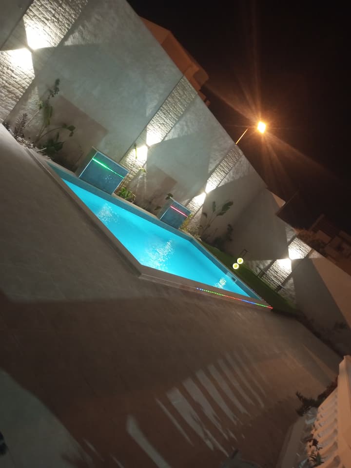 Une Spacieuse Maison D'hôtes Avec Piscine - Korbous