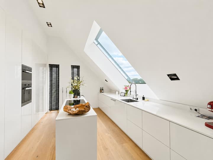 Dachgeschosswohnung Mit Terrasse | 2 Km Zum Chio - Aachen