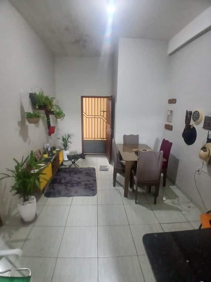 Airbnb Hotel - 40m Da Orla De Santarém - Santarém