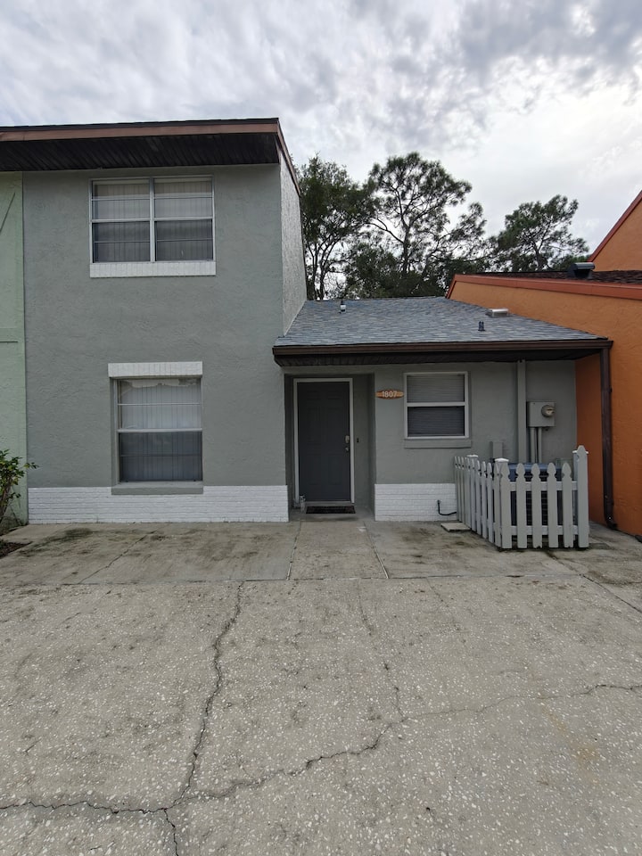 Parkside Paradise - Inverness, FL