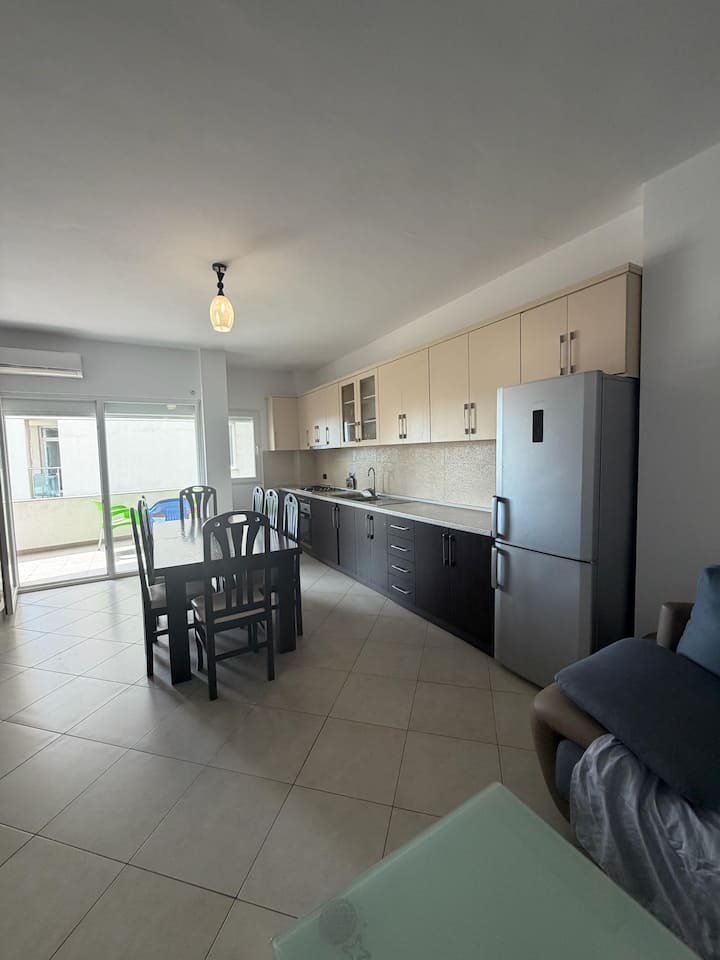 Modern 2 Br Apartment With Balcony In Shëngjin - Shëngjin