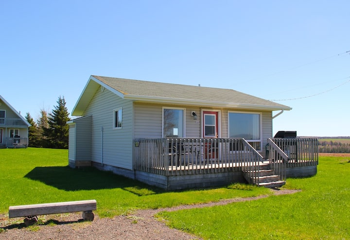 2 Bedroom Standard Cottage - Cavendish Beach, Prince Edward Island National Park