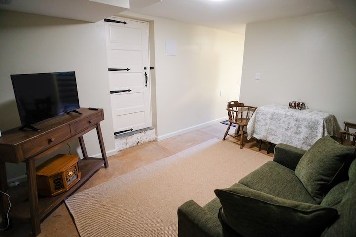 Cozy 2br Guest Suite - Louisville, KY