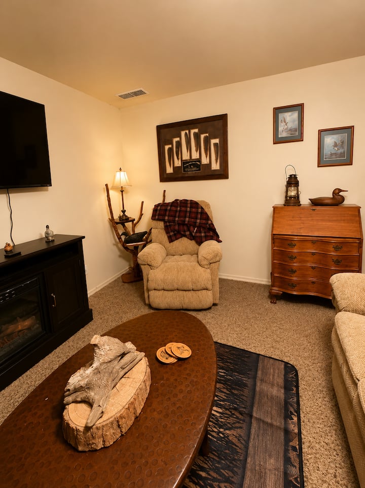 Guest Quarters At Lost Sheep Farm - Roswell, NM