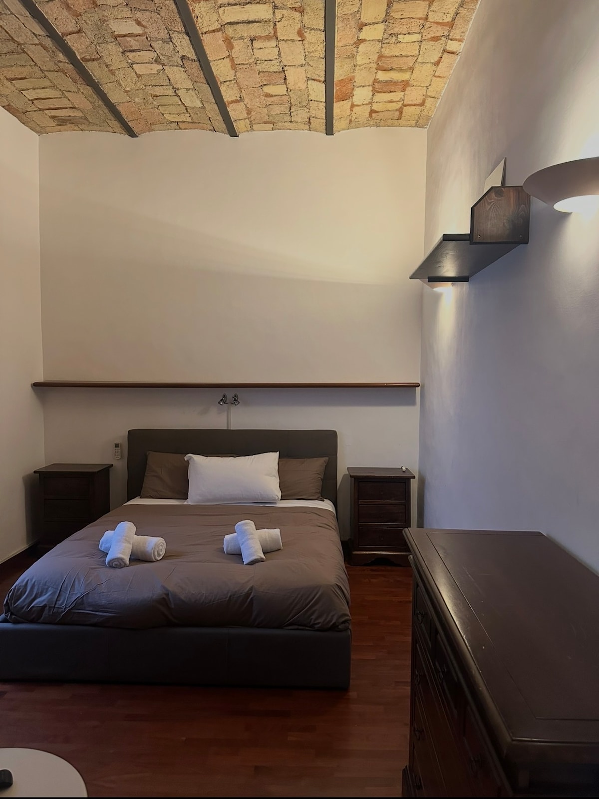 Stay Next To The Pope. 3 Bed Apt Next to Vatican - Flats for Rent in ...