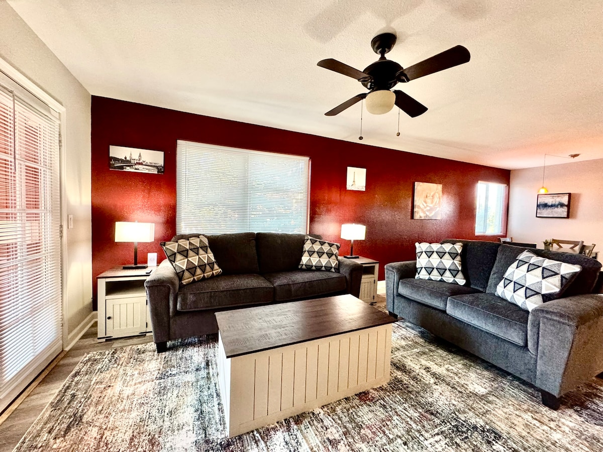 1 Condominio de 2 habitaciones en Bell Rock Villas con vistas a Red ...