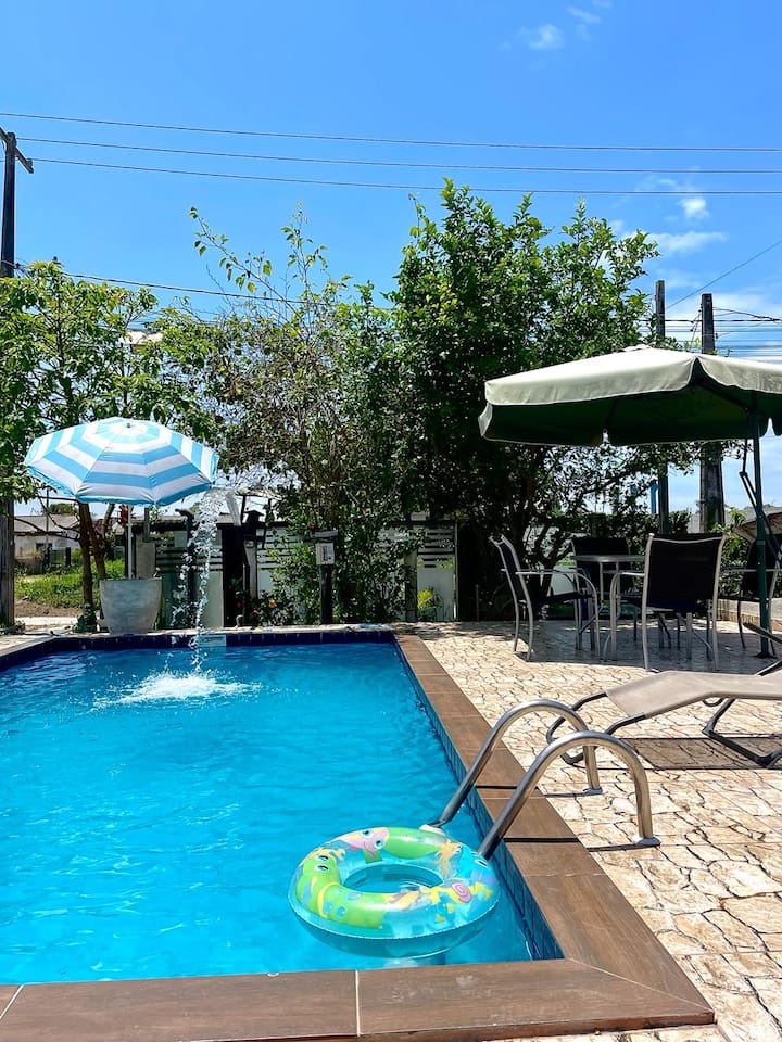 Casa Com Piscinas Matinhos - Matinhos