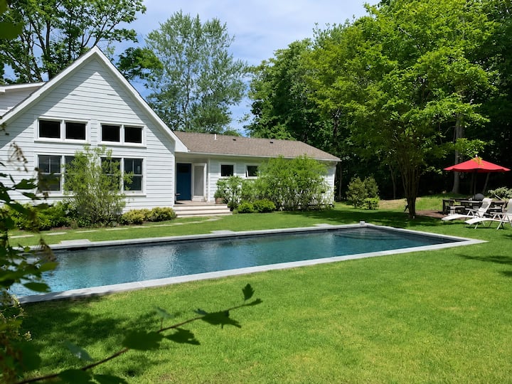 Waterfront Marina Retreateast Hamptonheatedpool - East Hampton, NY