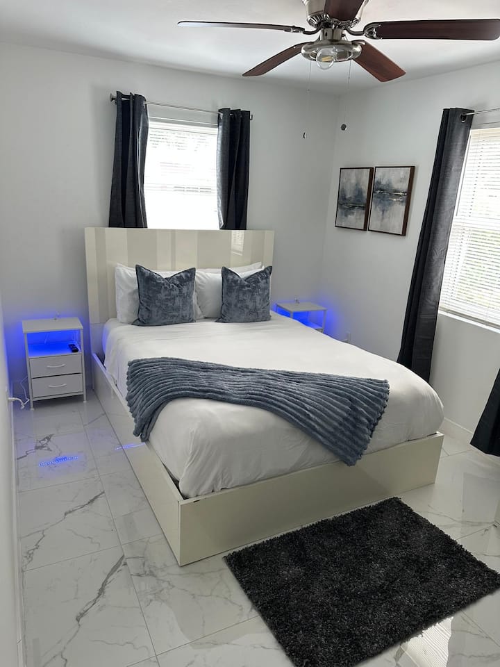 Fort Lauderdale Oasis - Fort Lauderdale