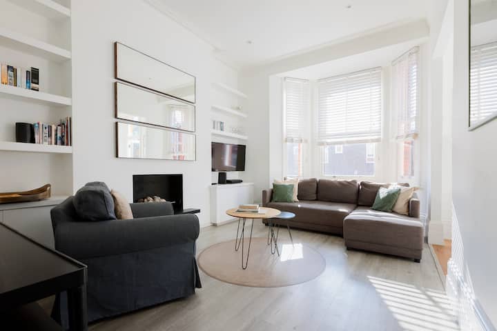 Lovely 2 Bedroom Flat In The Heart Of Chelsea - Chelsea