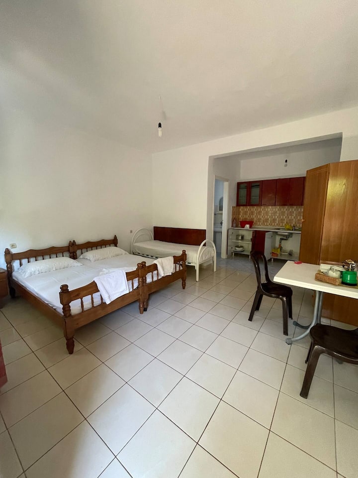 Appartamento Monolocale + Parcheggio Gratuito - Himarë